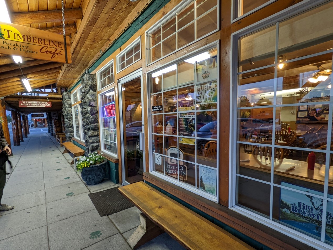 イエローストーン国立公園のおすすめホテル・ロッジと宿泊記